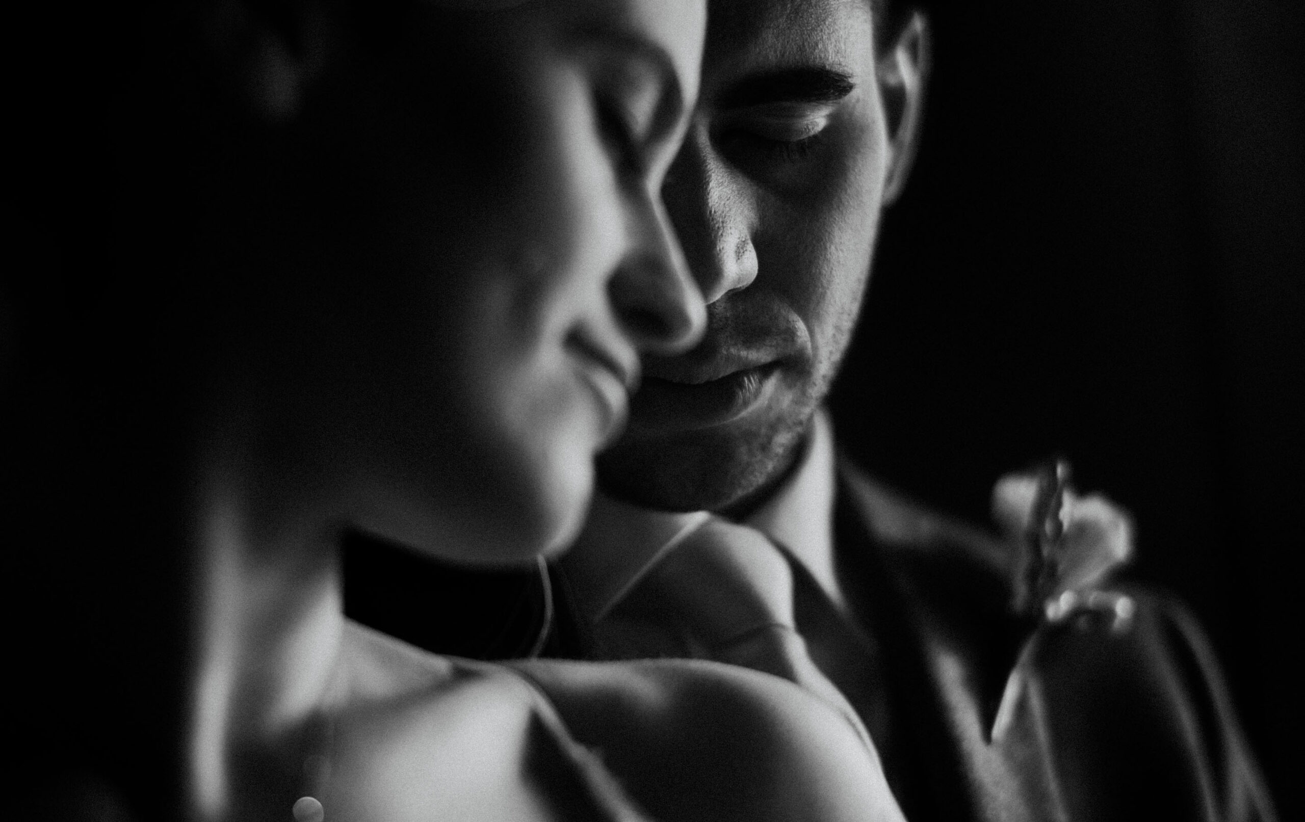 Exclusive Wedding Photographer in Tuscany for intimate weddings