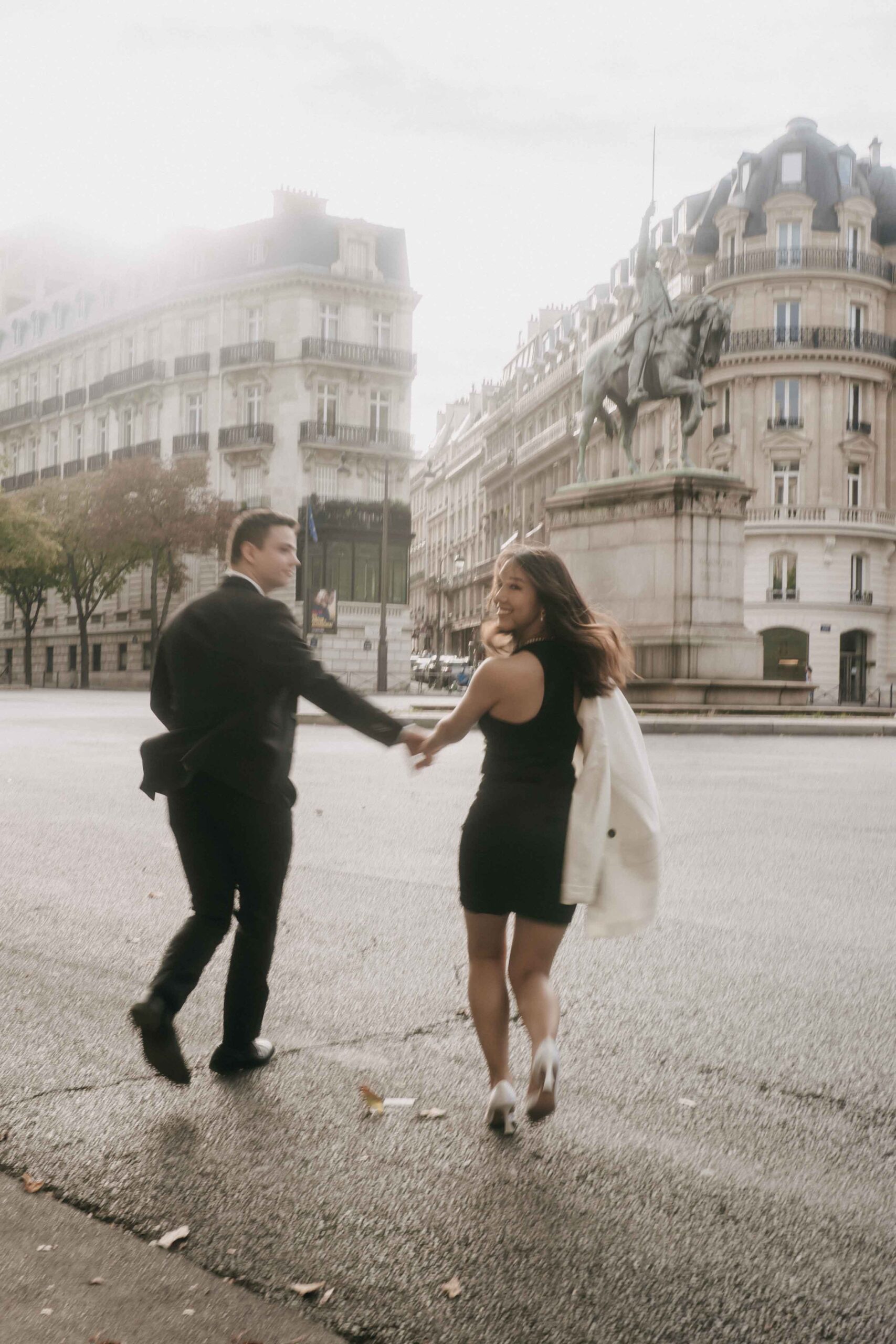 Paris Engagement Photographer